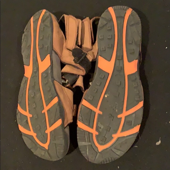 Wolverine | Shoes | Wolverine Mens Strap On Sandals | Poshmark